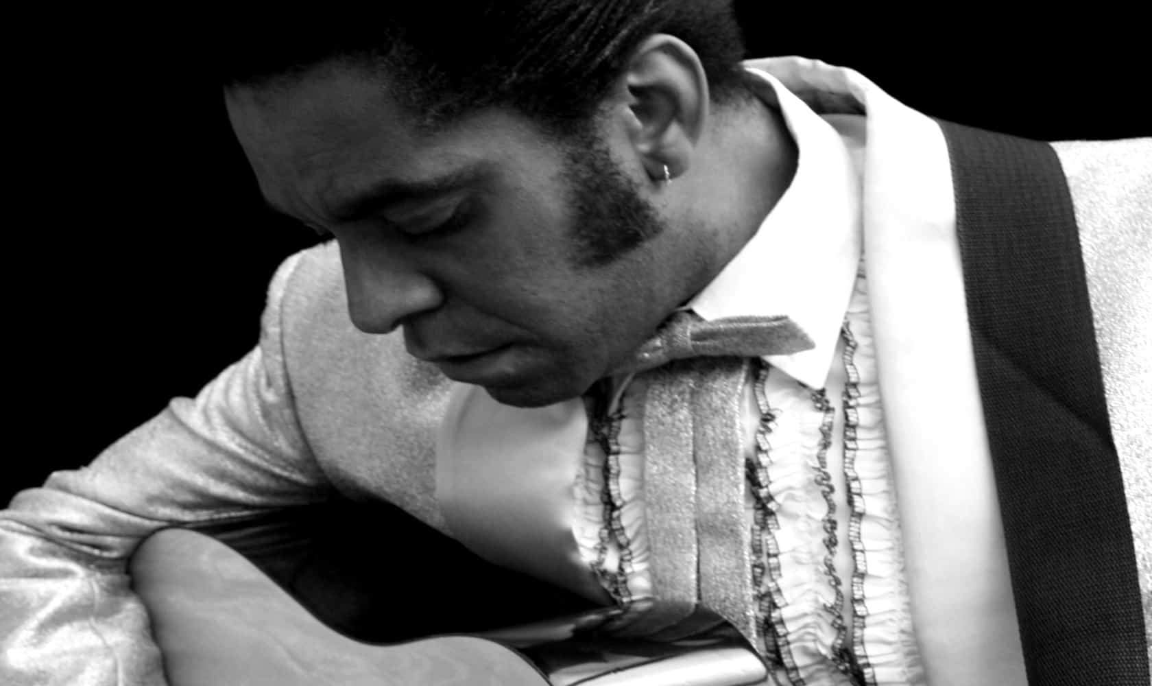 Black Elvis | Elvis Tribute Act | Elvis Impersonator | Elvis Tribute