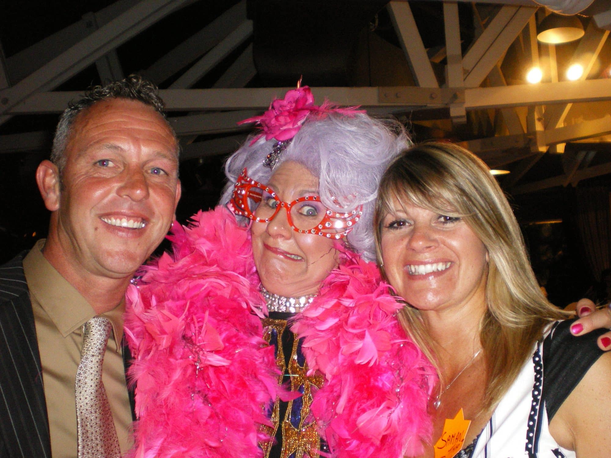 Dame Edna Lookalike | Dame Edna Impersonator