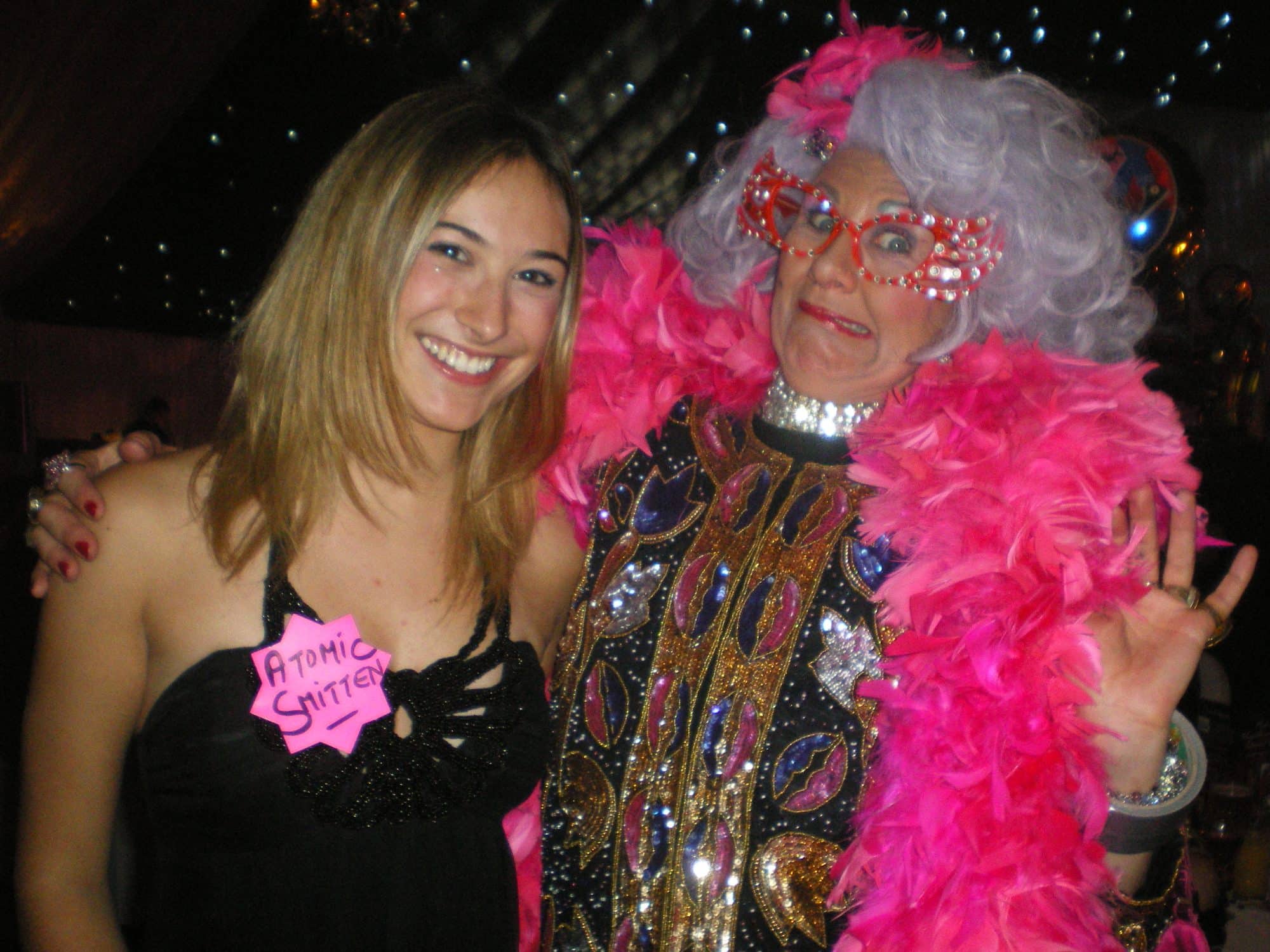 Dame Edna Lookalike | Dame Edna Impersonator