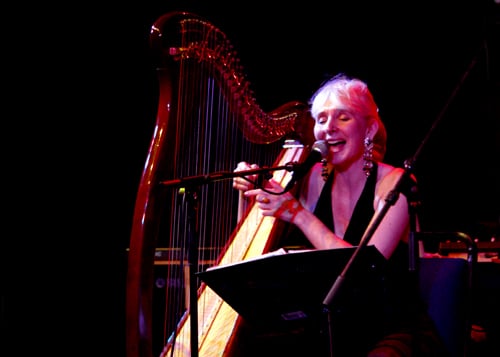 Magdalena Rising and the Blue Cafe Trio | Book Jazz Singer