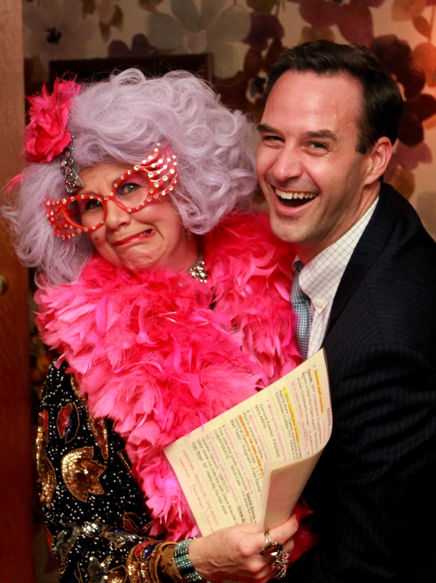 Dame Edna Lookalike | Dame Edna Impersonator