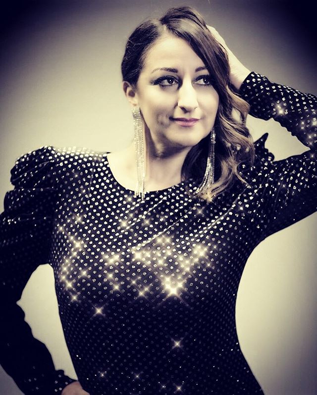 Singer Simone | Soul Singer | Wedding Singer | Party Singer