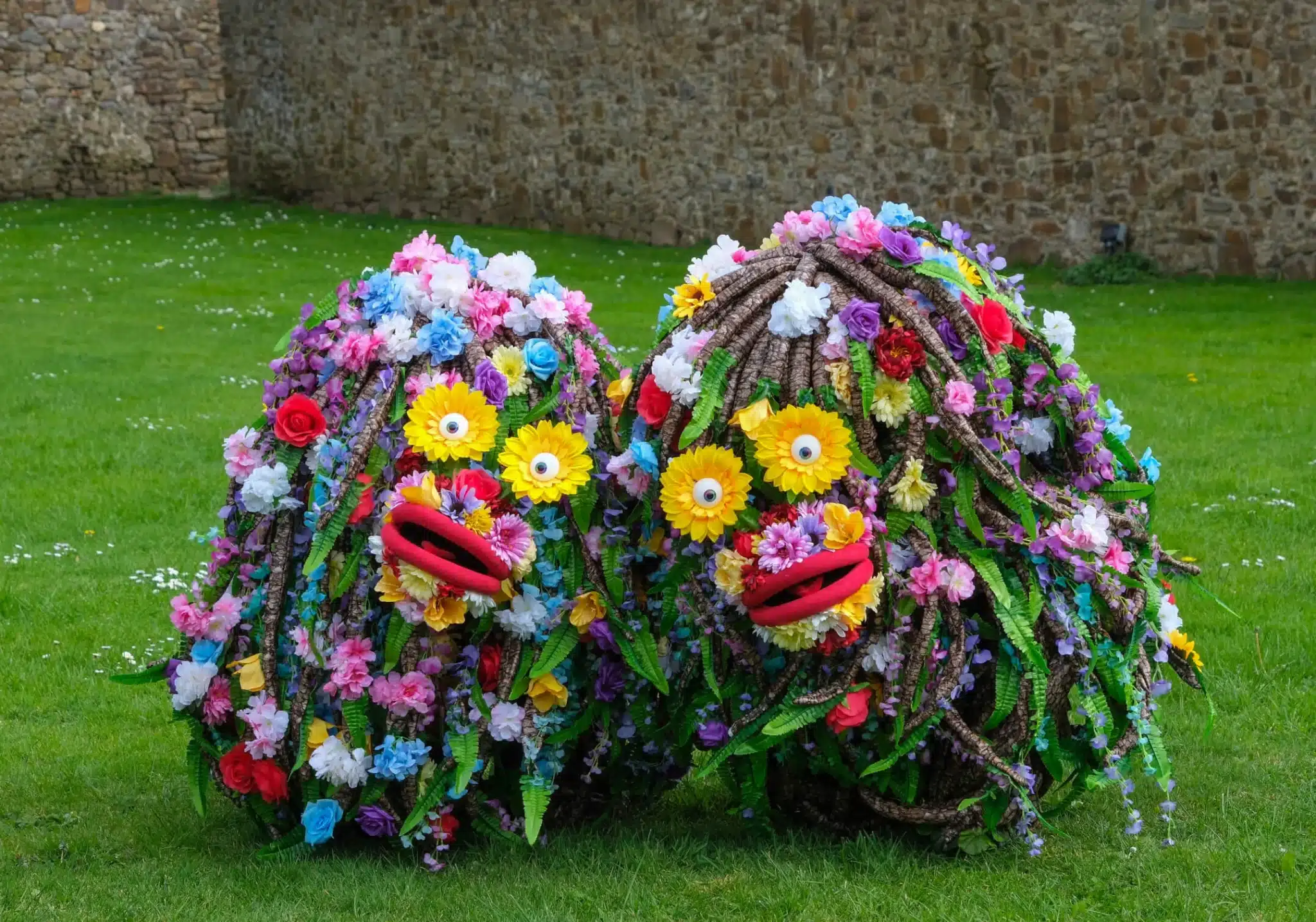 Spring A Lings | Summer Walkabout Entertainment | Joogleberry